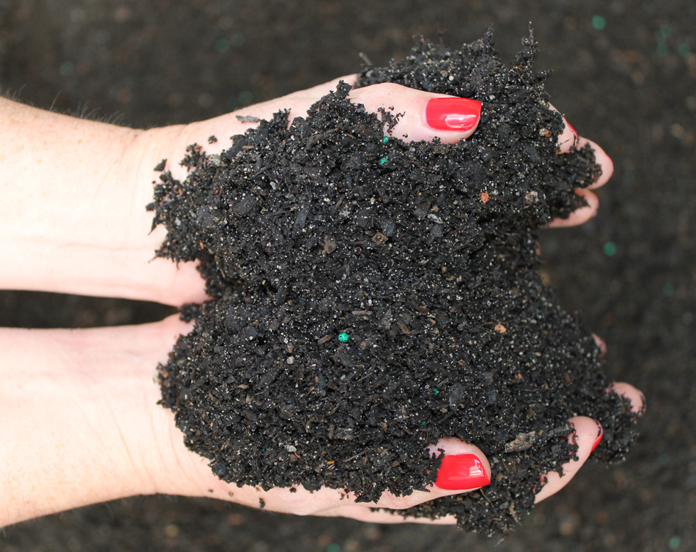 Inspirational Gardening | Selecting the right potting mix